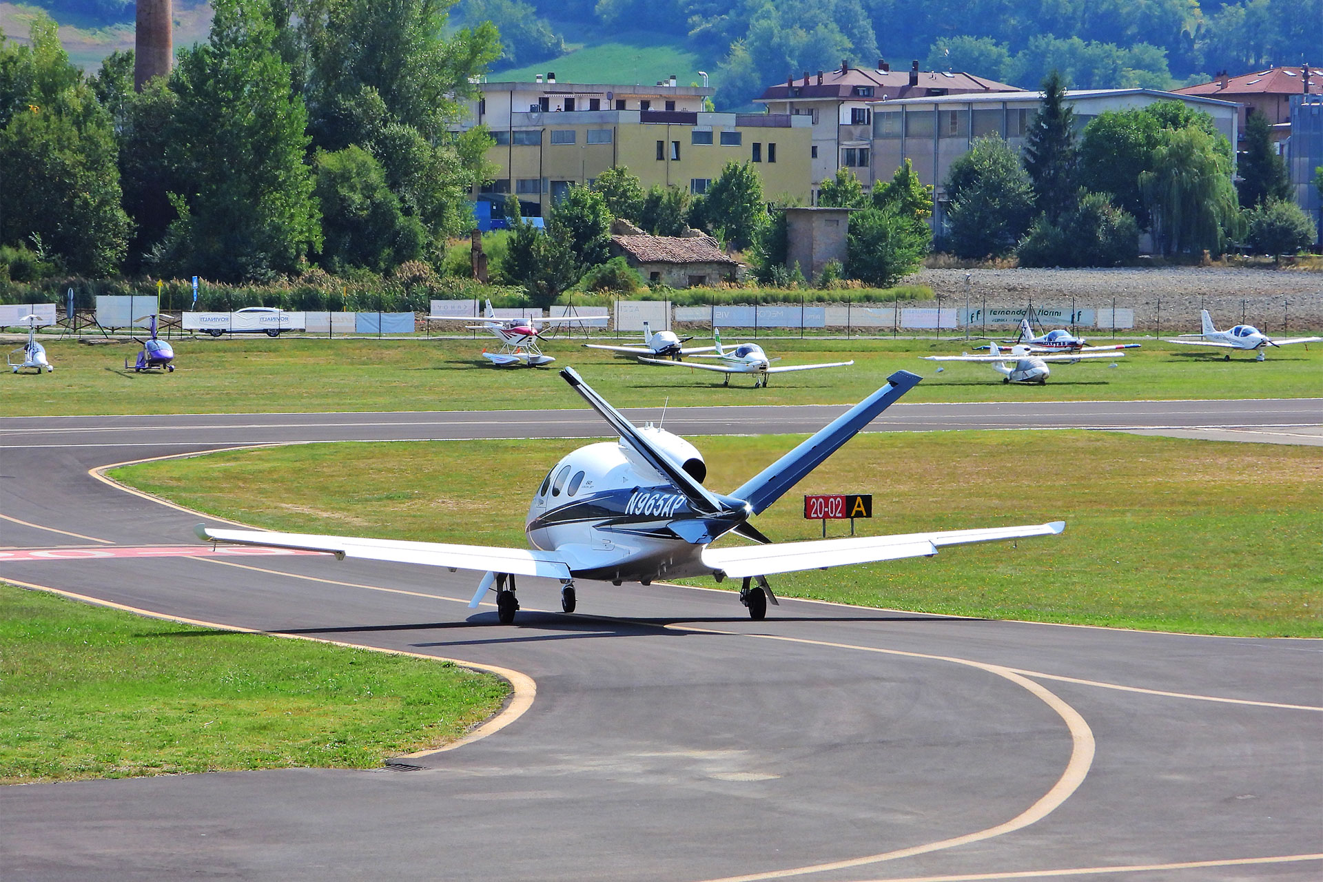 General & Business Aviation Services - Aero Club Pavullo